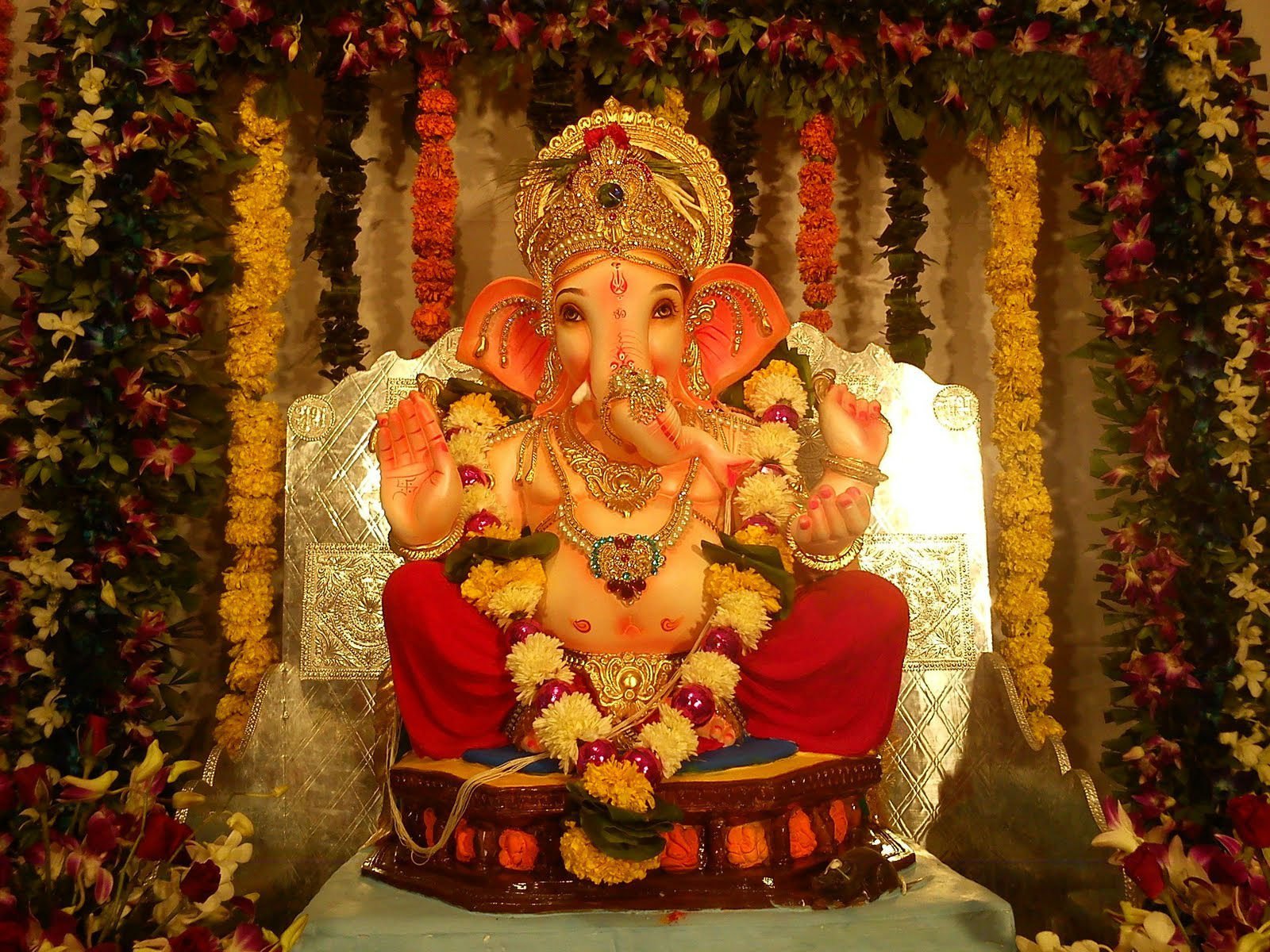 Lord Vinayagar Photos & HD Images - DivineInfoGuru.com
